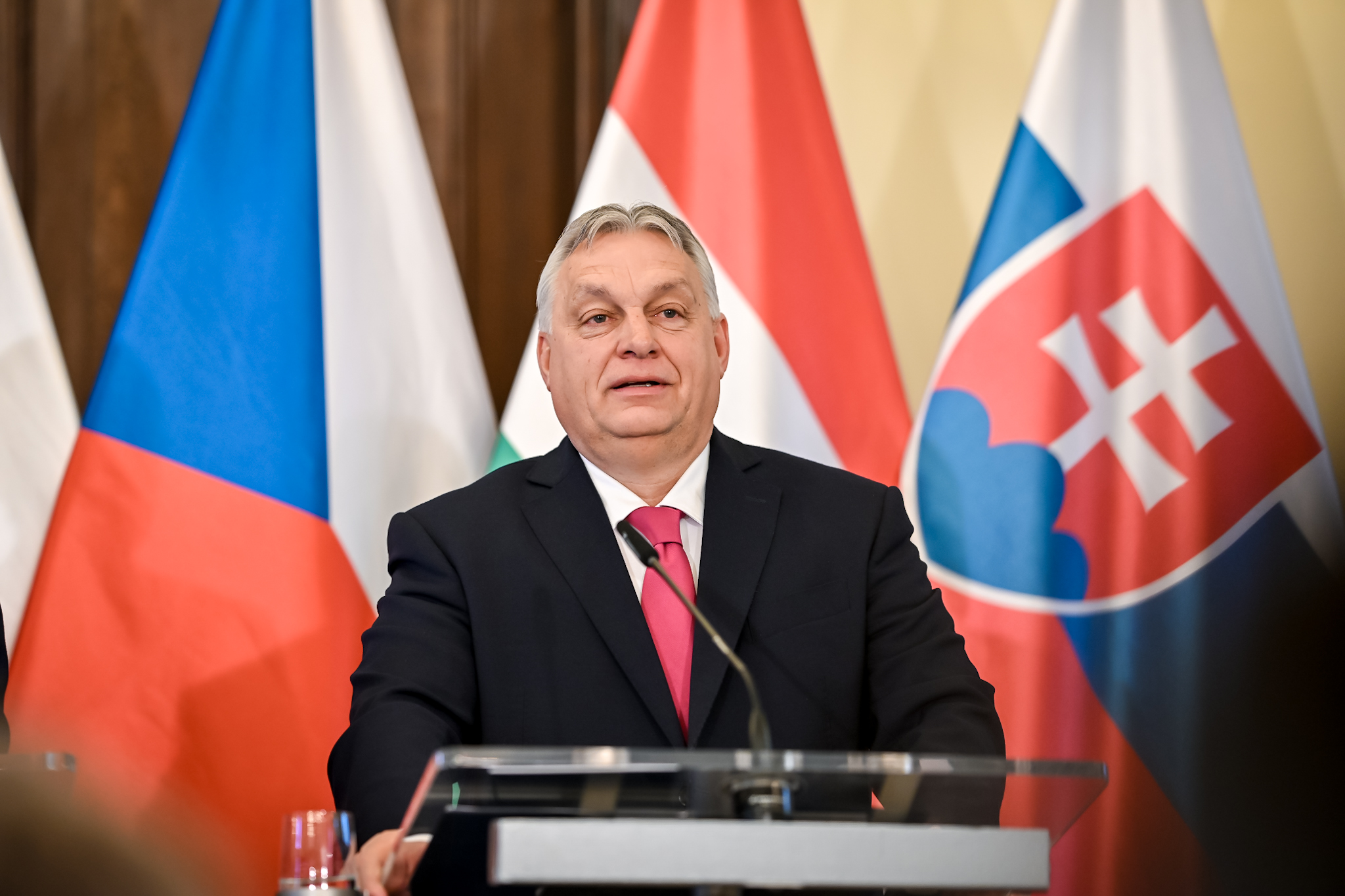 Premiéři zemí V4 se shodli na tom, že ruská agrese na Ukrajině je ...